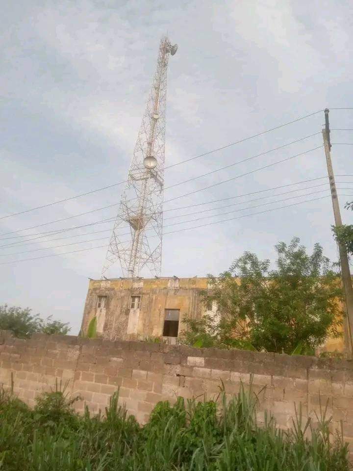 Residents Urge Govt. To Make Use Of NITEL Building In Ife - OsunDefender