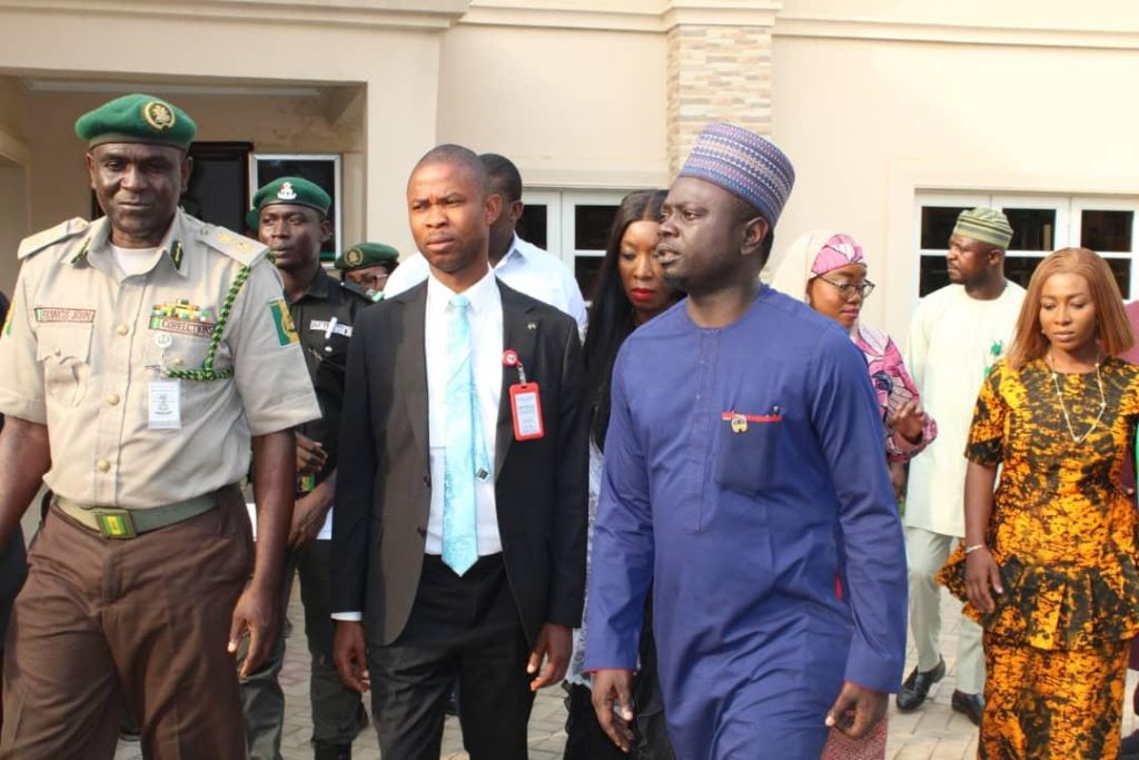 Youth Minister Engages Inmates At Kuje Custodial Facility, Promises ...