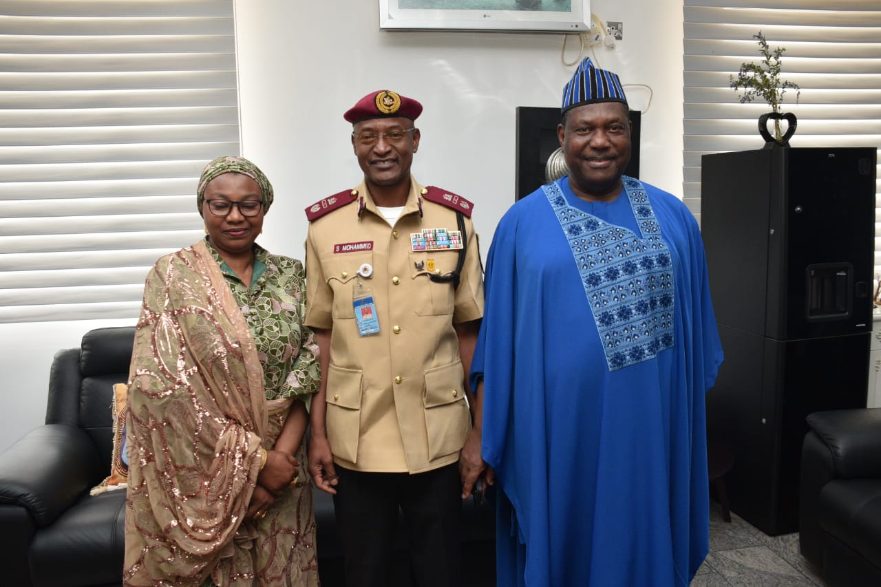 PHOTONEWS: SGF Decorates Newly Appointed FRSC Boss, Mohammed - OsunDefender